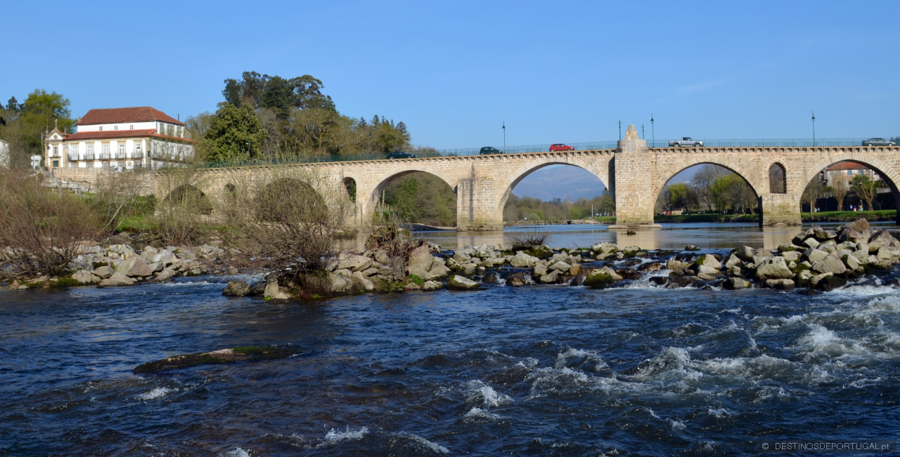 Ponte da Barca - Destinos de Portugal - Cidades, Vilas e Aldeias